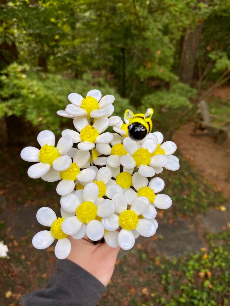GG - Glass Daisies | Whimsical Wire & Glass